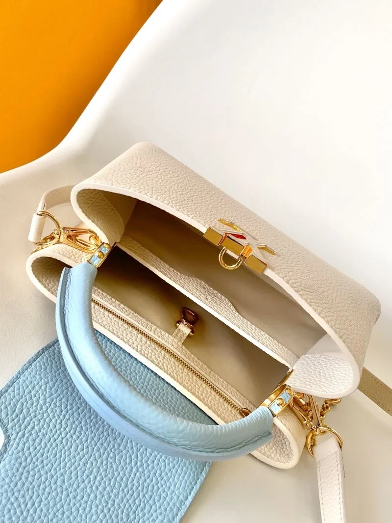 Top mirror Louis Vuitton Capucines BB Bags