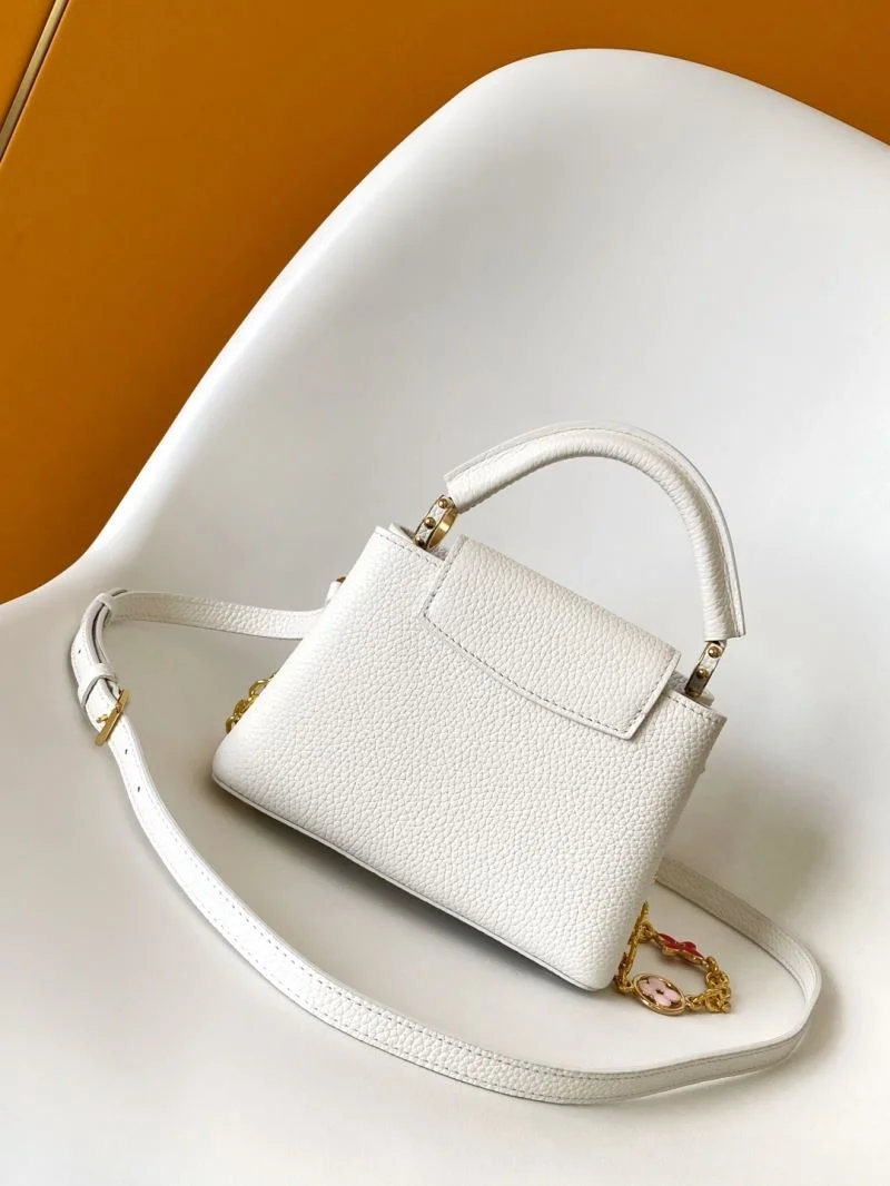 Mirror quality Louis Vuitton Capucines BB Bags