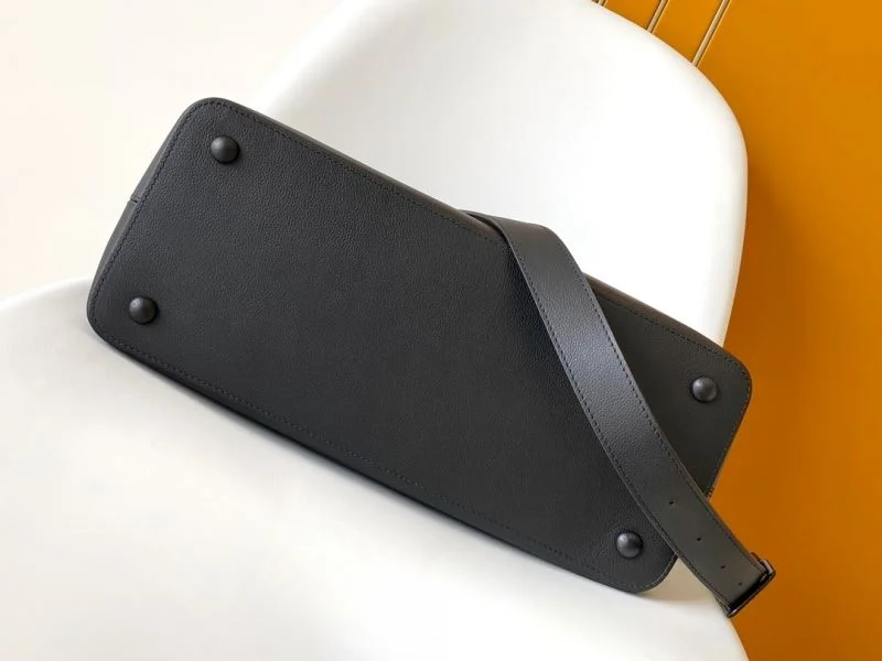 Low-cost Louis Vuitton Capucines BB Bags