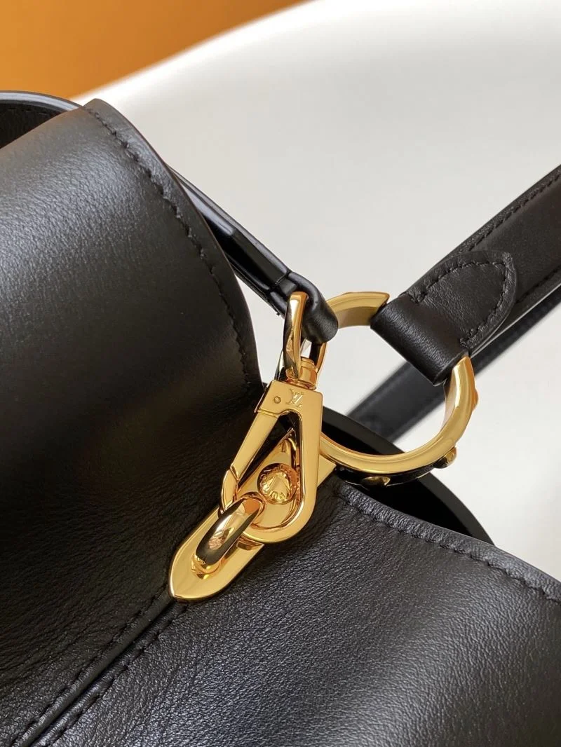 Cut-rate Louis Vuitton Capucines BB Bags