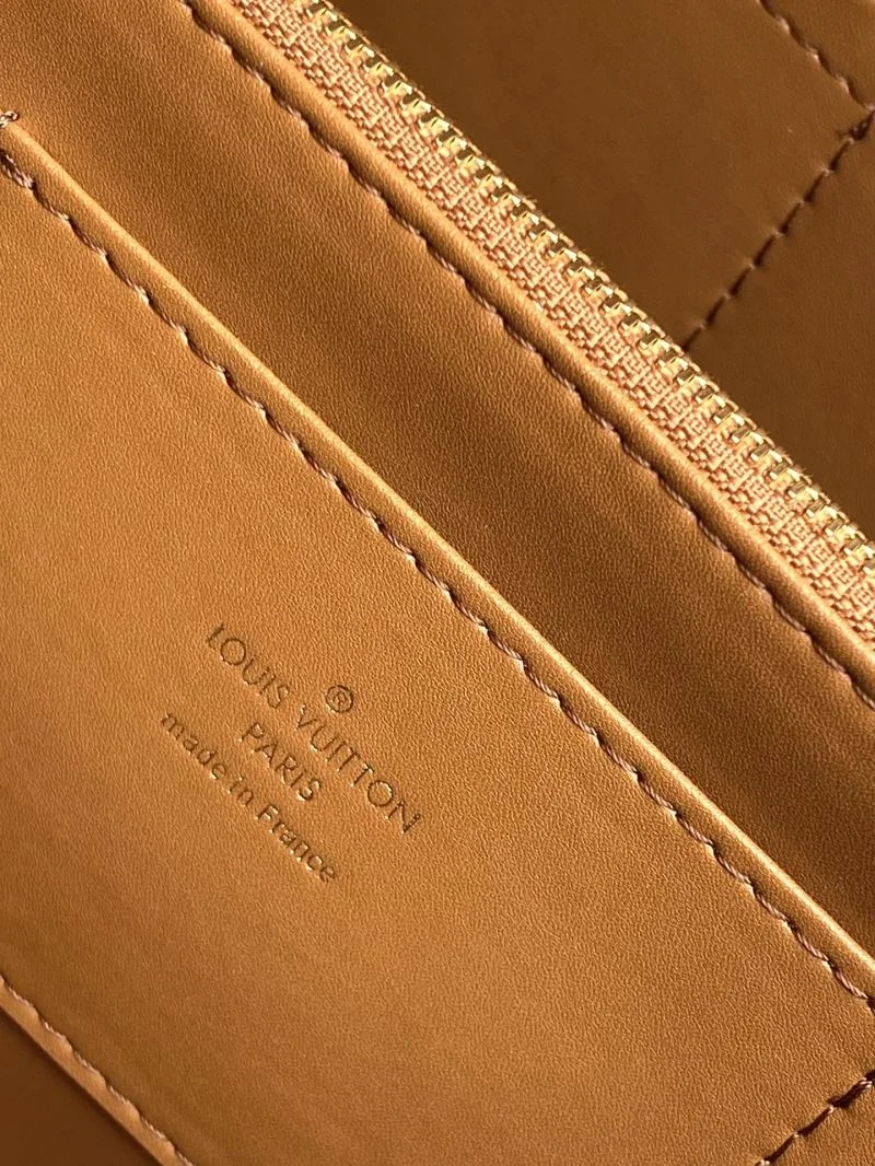 OEM Louis Vuitton Capucines BB Bags