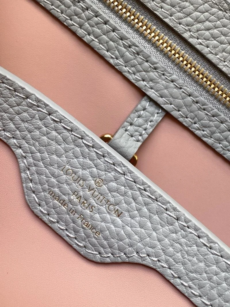 Precise copy Louis Vuitton Capucines BB Bags