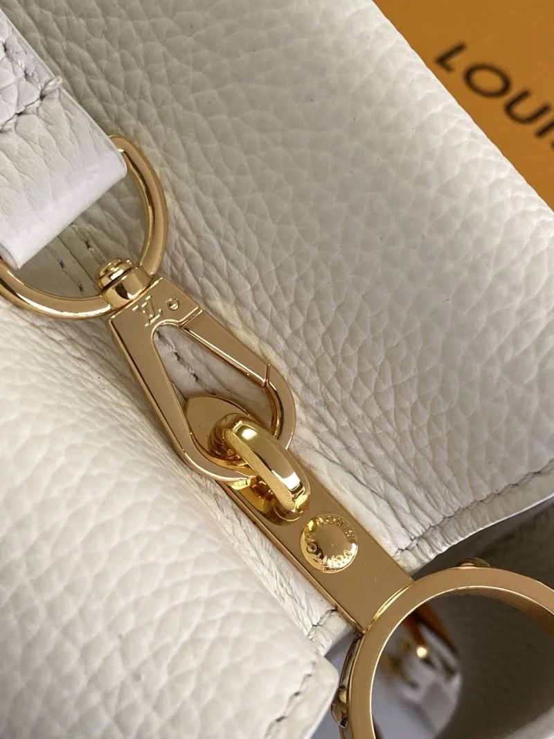 Affordable Louis Vuitton Capucines BB Bags