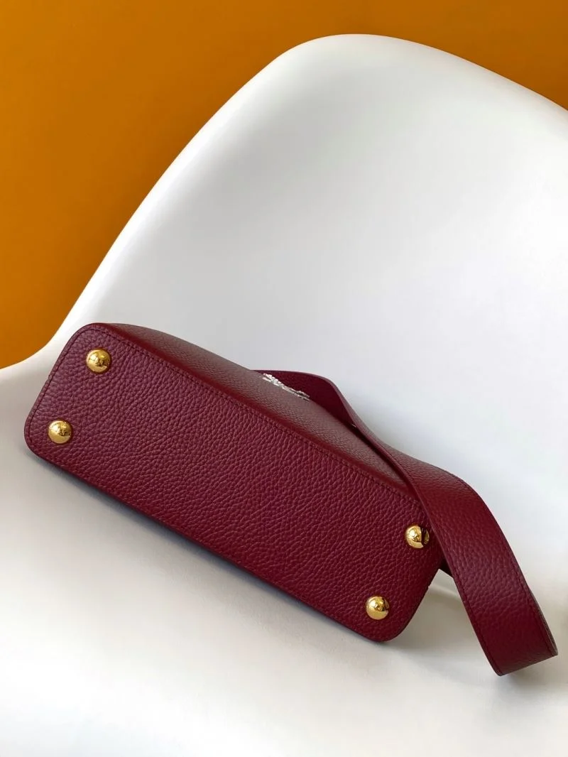 Bargain Louis Vuitton Capucines BB Bags
