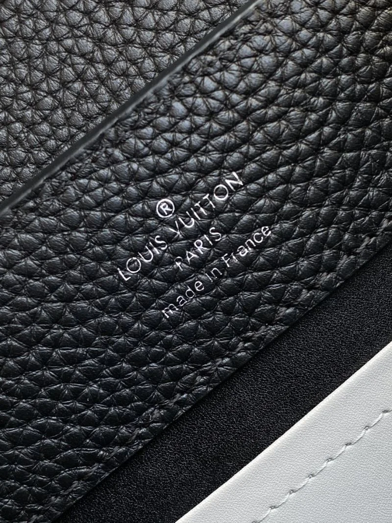 Low-cost Louis Vuitton Capucines BB Bags