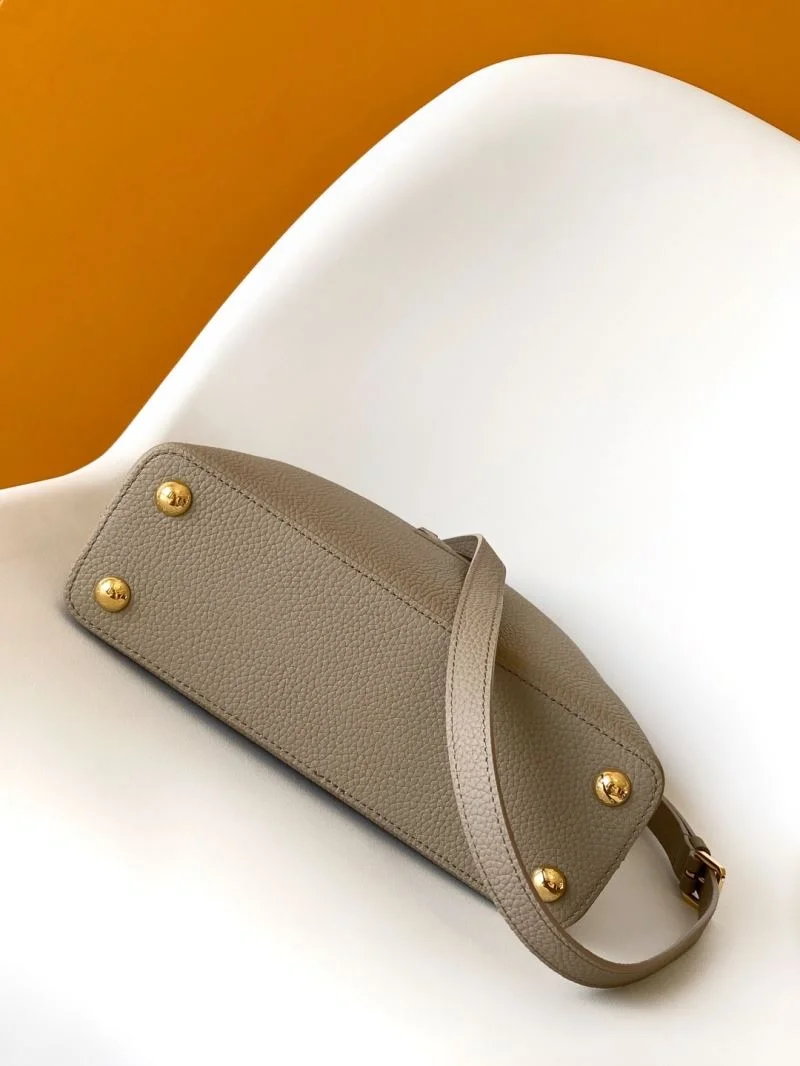 Exact replica Louis Vuitton Capucines BB Bags