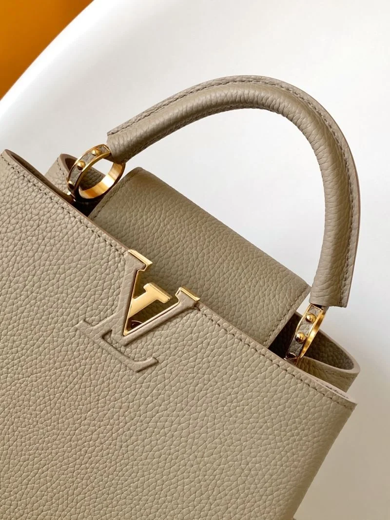 Exact replica Louis Vuitton Capucines BB Bags