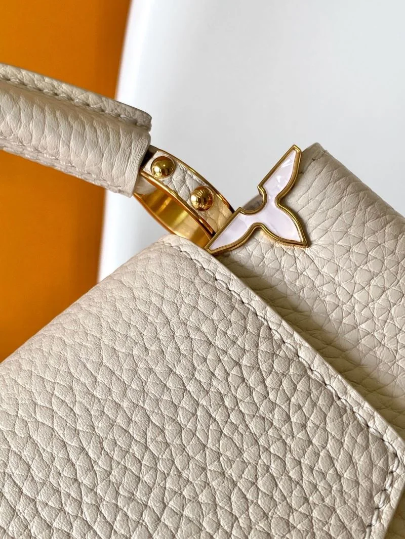 Official Louis Vuitton Capucines BB Bags