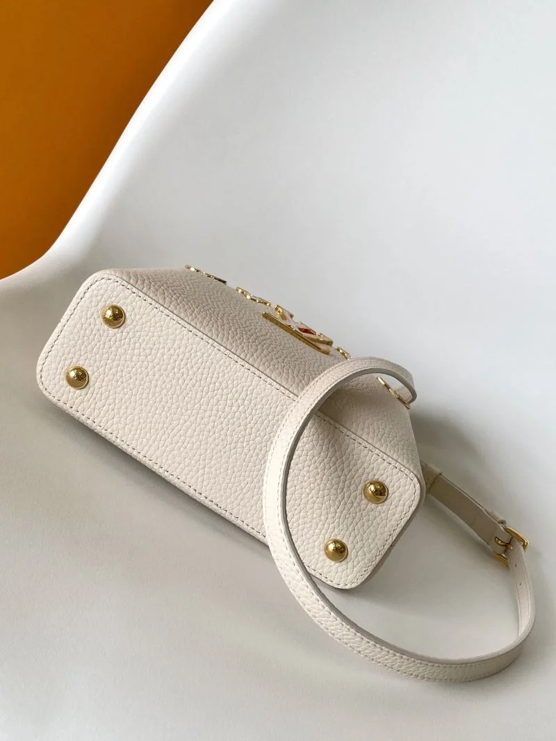 Official Louis Vuitton Capucines BB Bags