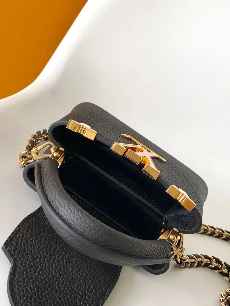 Precise copy Louis Vuitton Capucines BB Bags