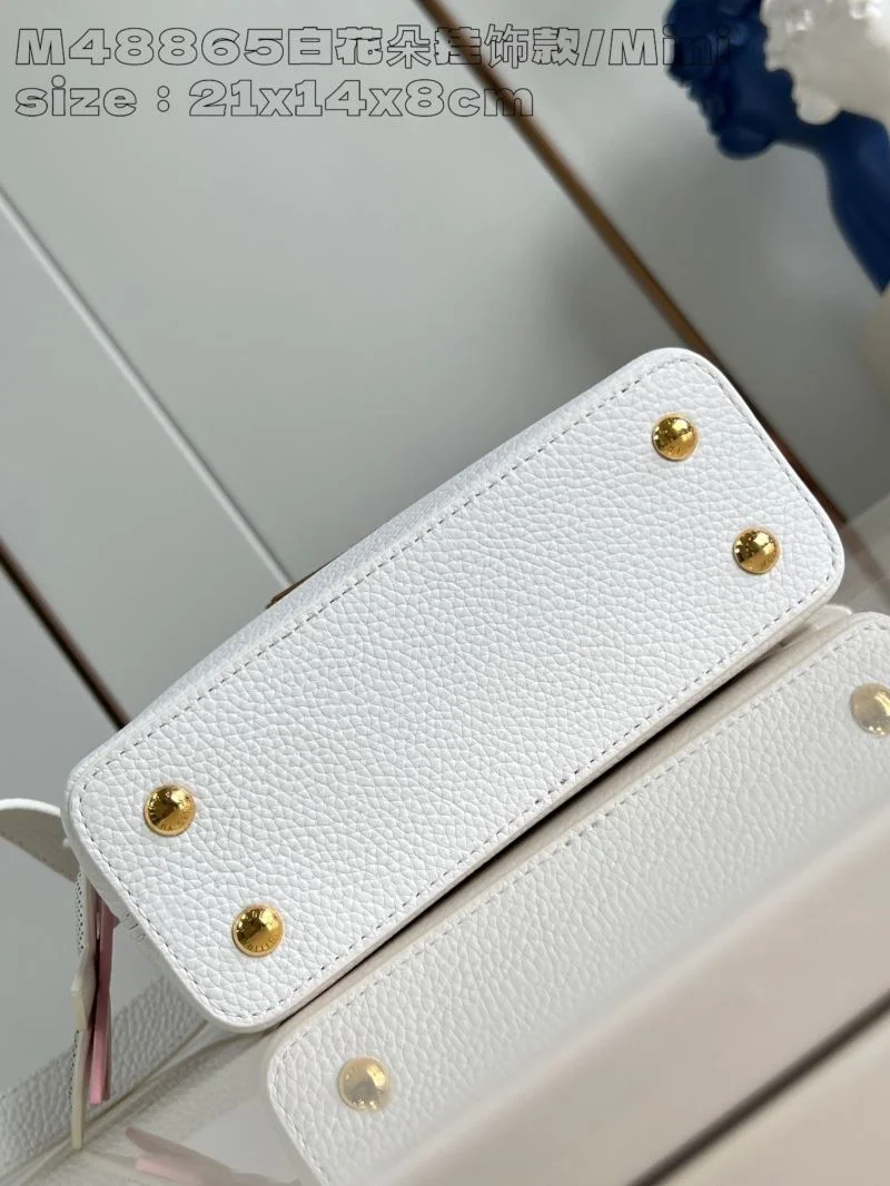 Affordable Louis Vuitton Capucines BB Bags