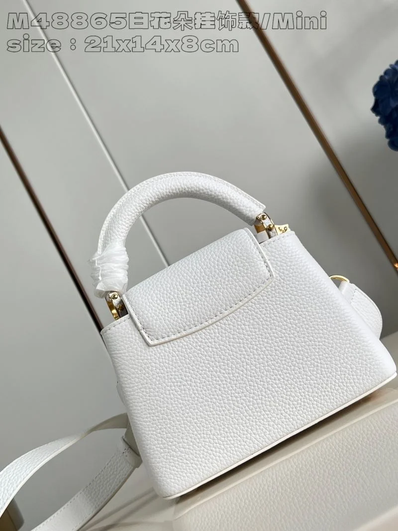Affordable Louis Vuitton Capucines BB Bags