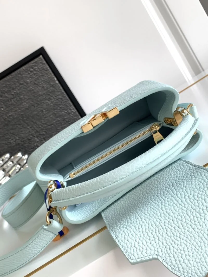 Mirror quality Louis Vuitton Capucines BB Bags