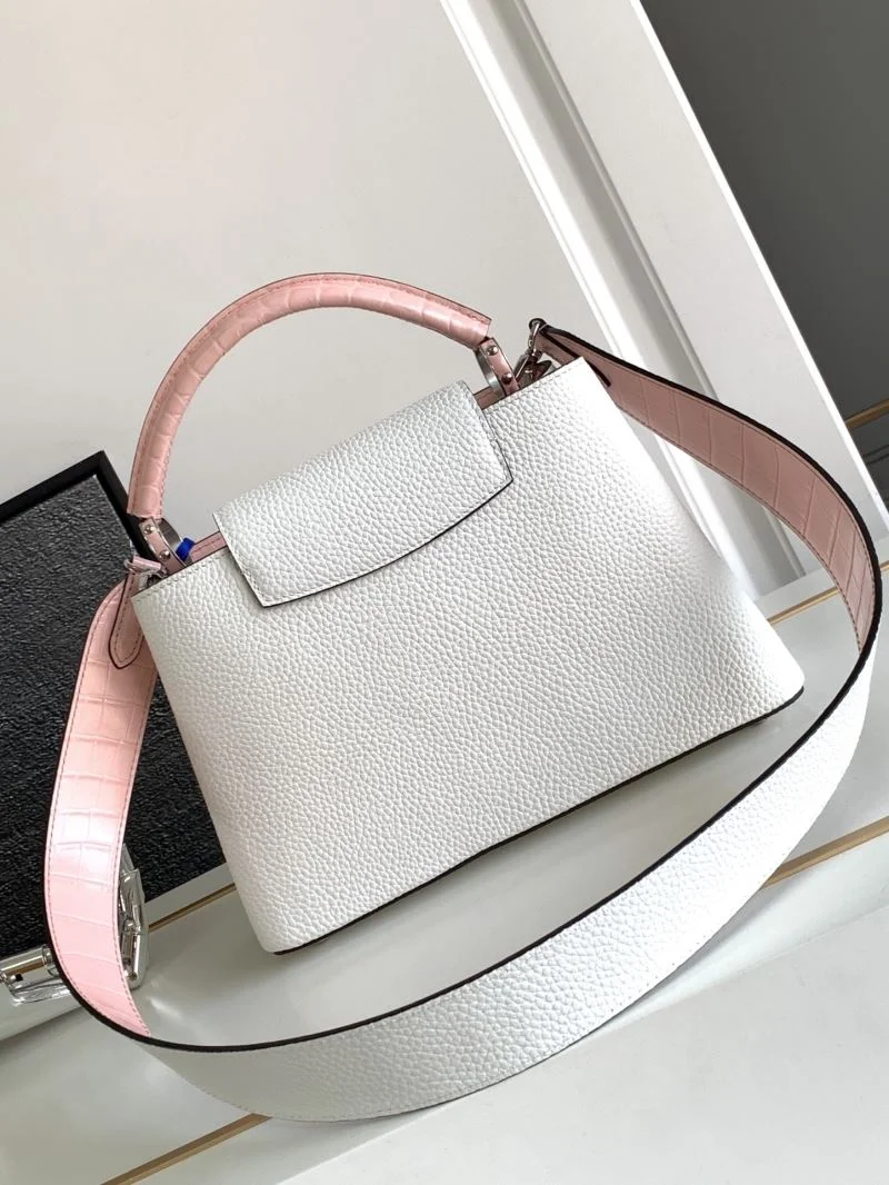 Top mirror Louis Vuitton Capucines BB Bags