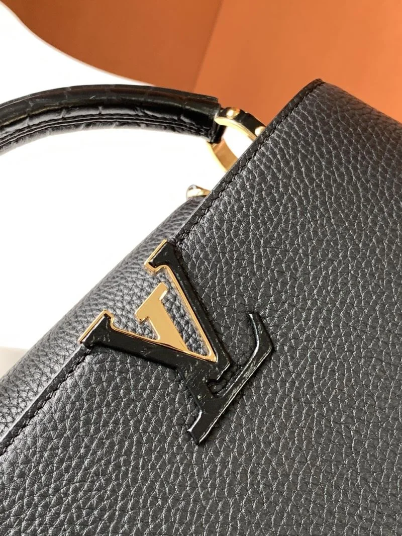 Brand-original Louis Vuitton Capucines BB Bags