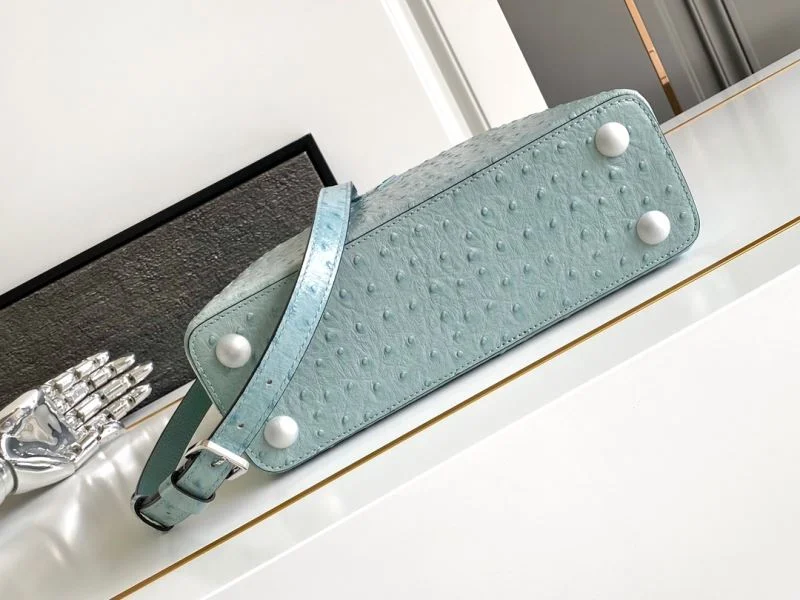 Legit Louis Vuitton Capucines BB Bags