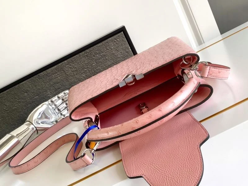 Top match Louis Vuitton Capucines BB Bags