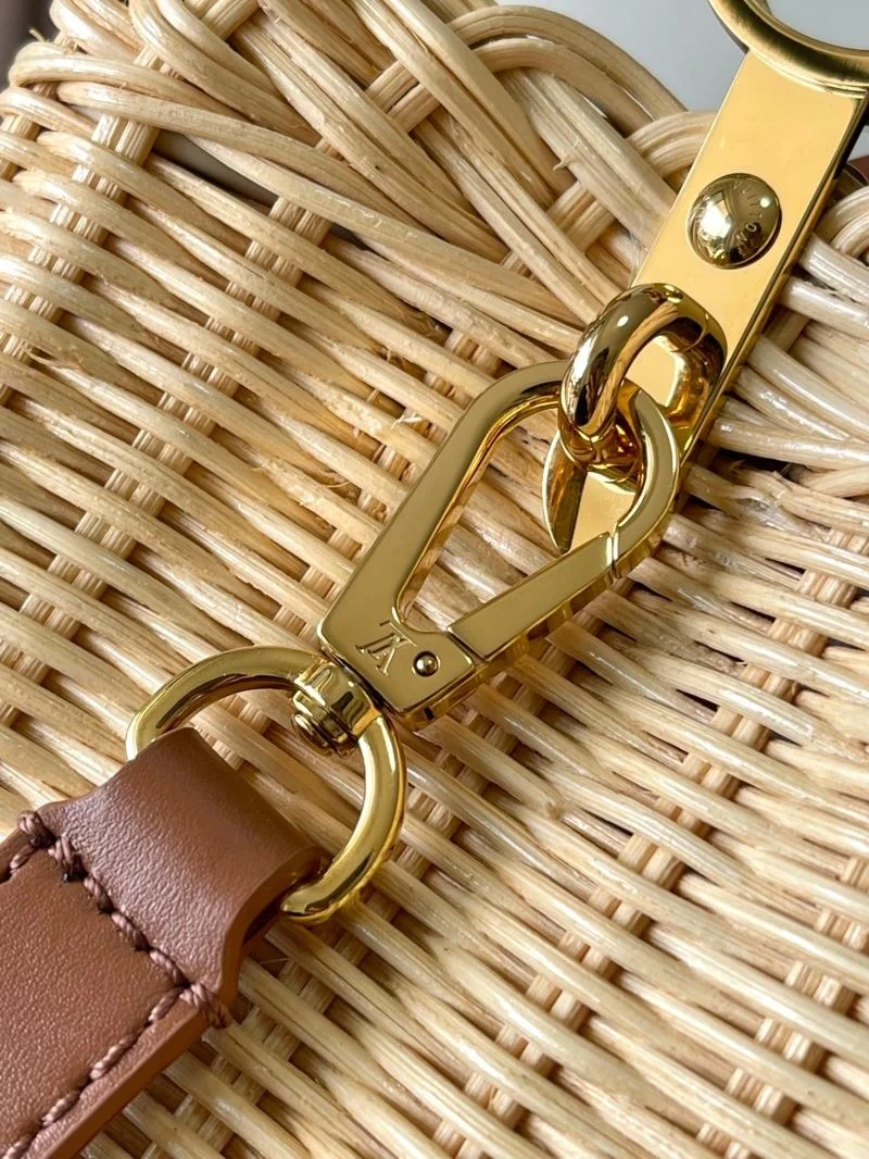 Budget-friendly Louis Vuitton Capucines BB Bags