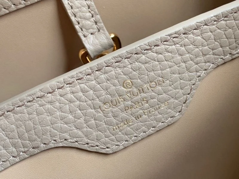 Mirror quality Louis Vuitton Capucines BB Bags
