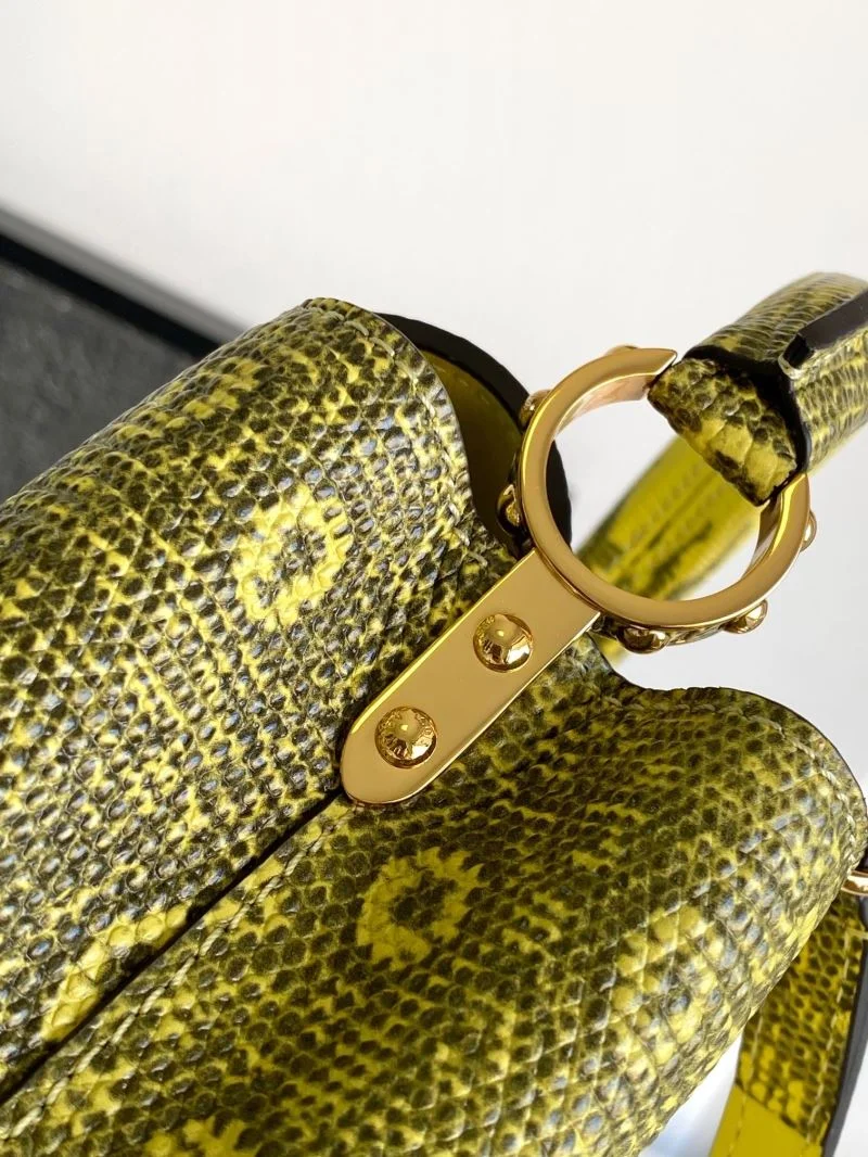 Perfect replica Louis Vuitton Capucines BB Bags