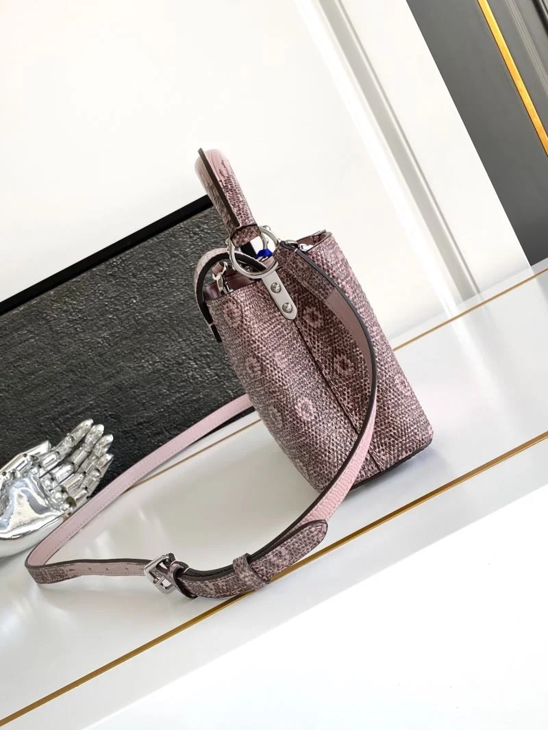 Cut-rate Louis Vuitton Capucines BB Bags