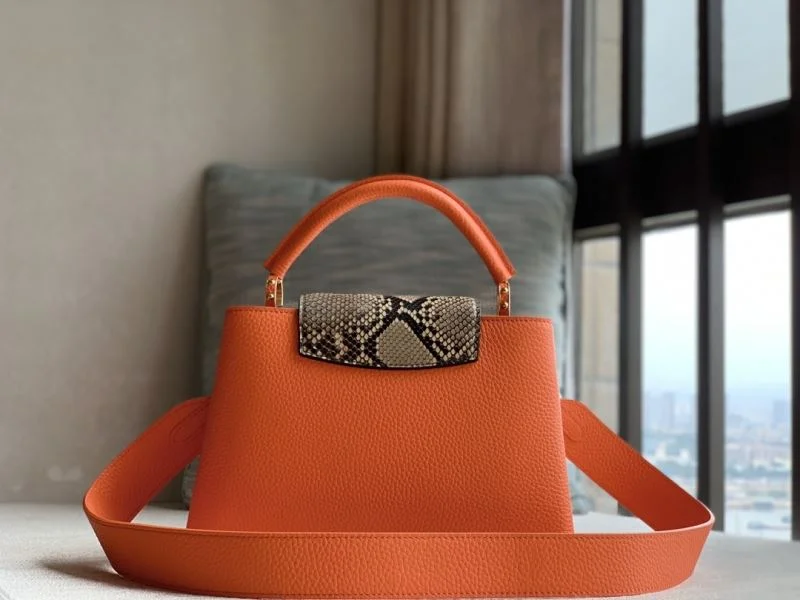 Mirror quality Louis Vuitton Capucines BB Bags
