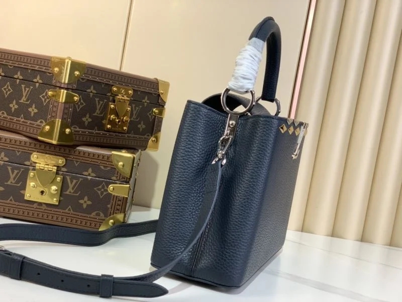 Bargain Louis Vuitton Capucines BB Bags