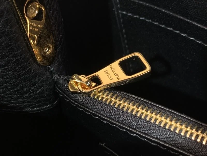High accuracy Louis Vuitton Capucines BB Bags