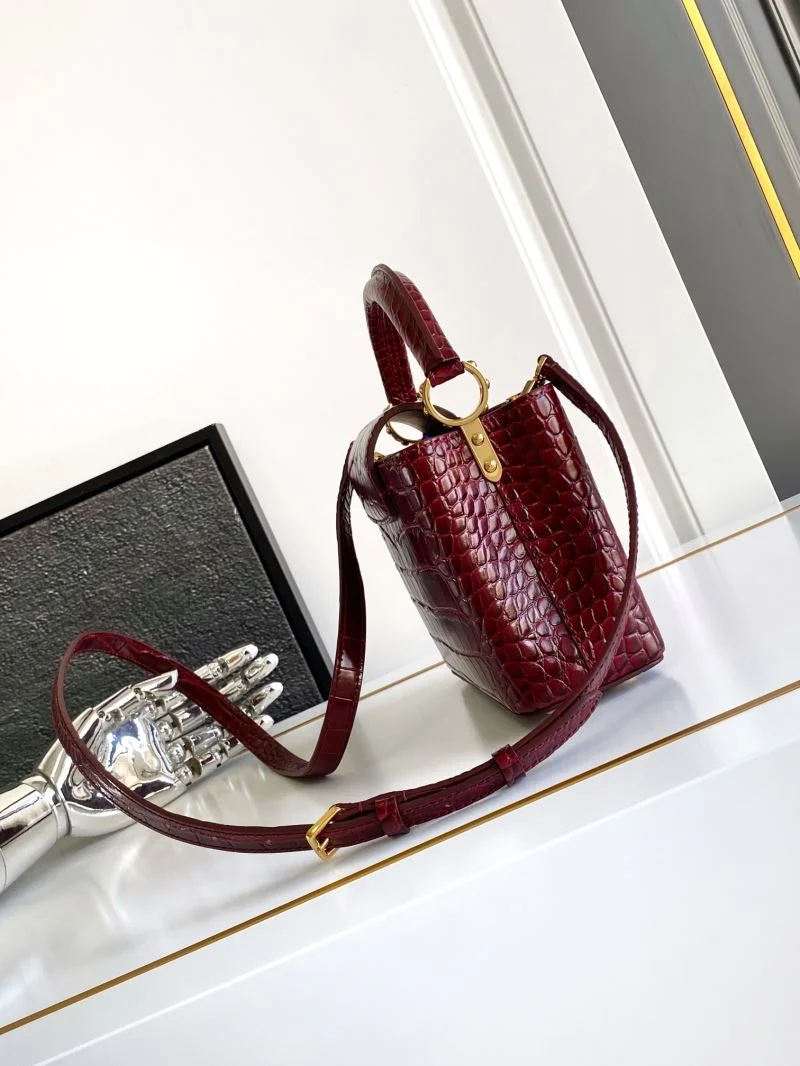 Brand-original Louis Vuitton Capucines BB Bags