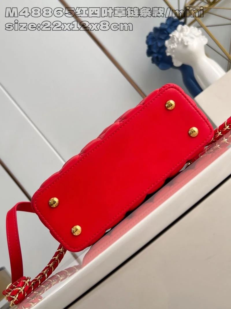 Bargain Louis Vuitton Capucines BB Bags