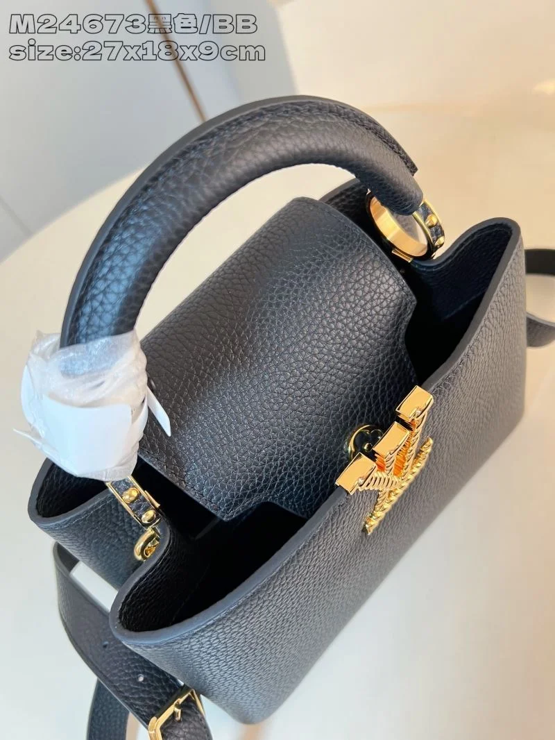 Top mirror Louis Vuitton Capucines BB Bags