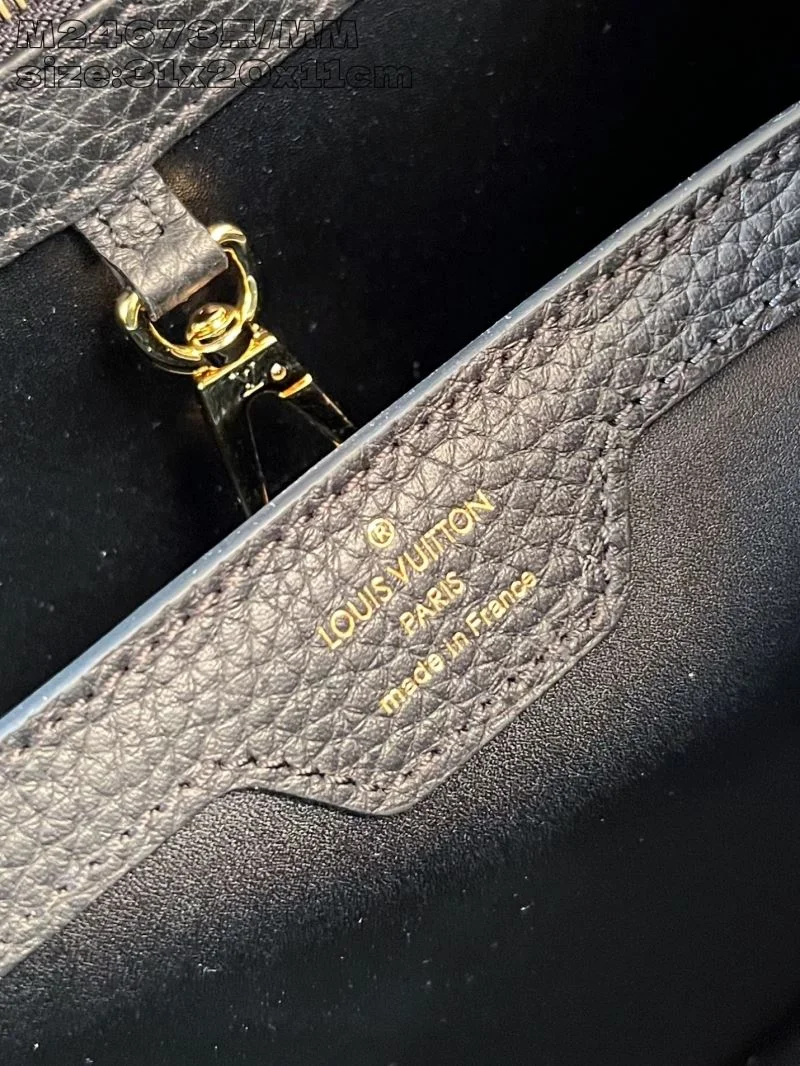 Exact replica Louis Vuitton Capucines BB Bags