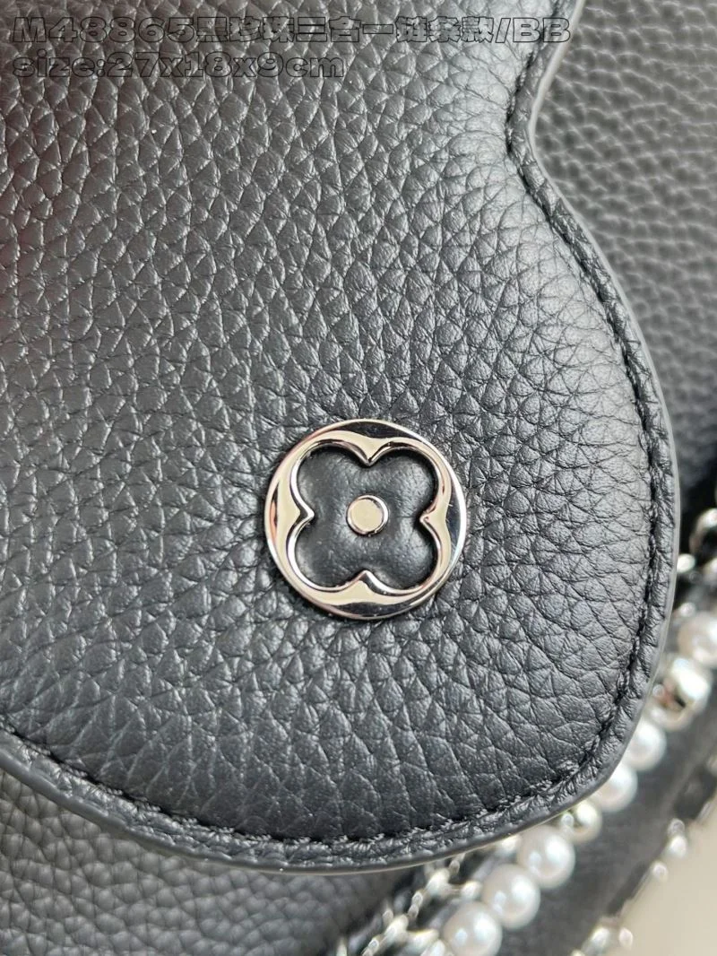 Affordable Louis Vuitton Capucines BB Bags