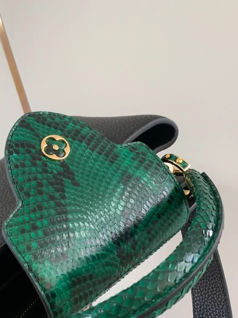 Precise copy Louis Vuitton Capucines BB Bags