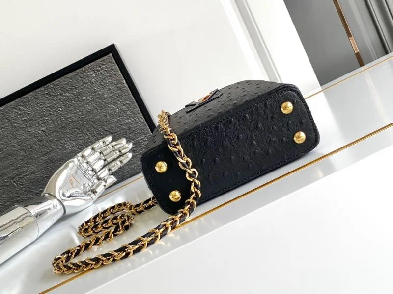 Low-cost Louis Vuitton Capucines BB Bags
