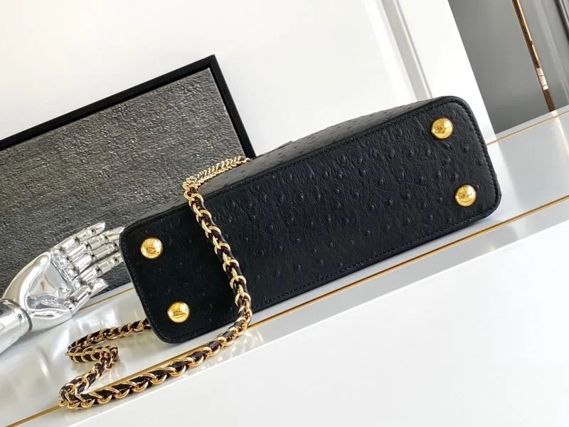 Mirror quality Louis Vuitton Capucines BB Bags