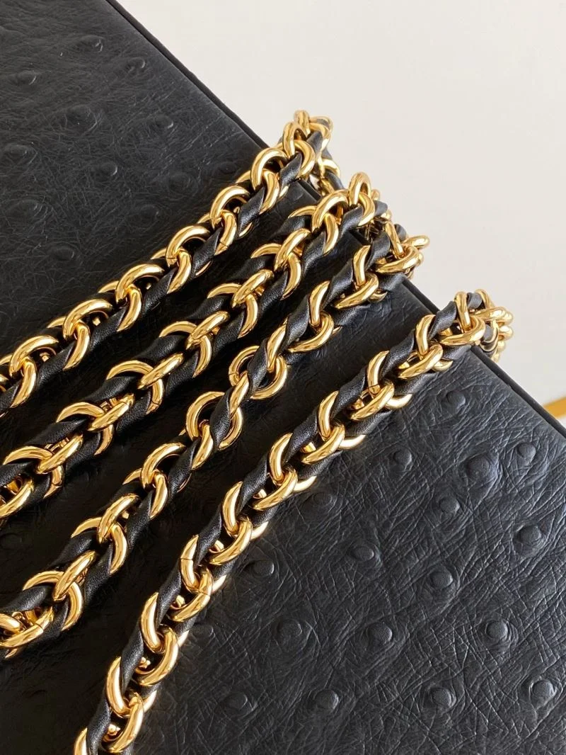 Mirror quality Louis Vuitton Capucines BB Bags
