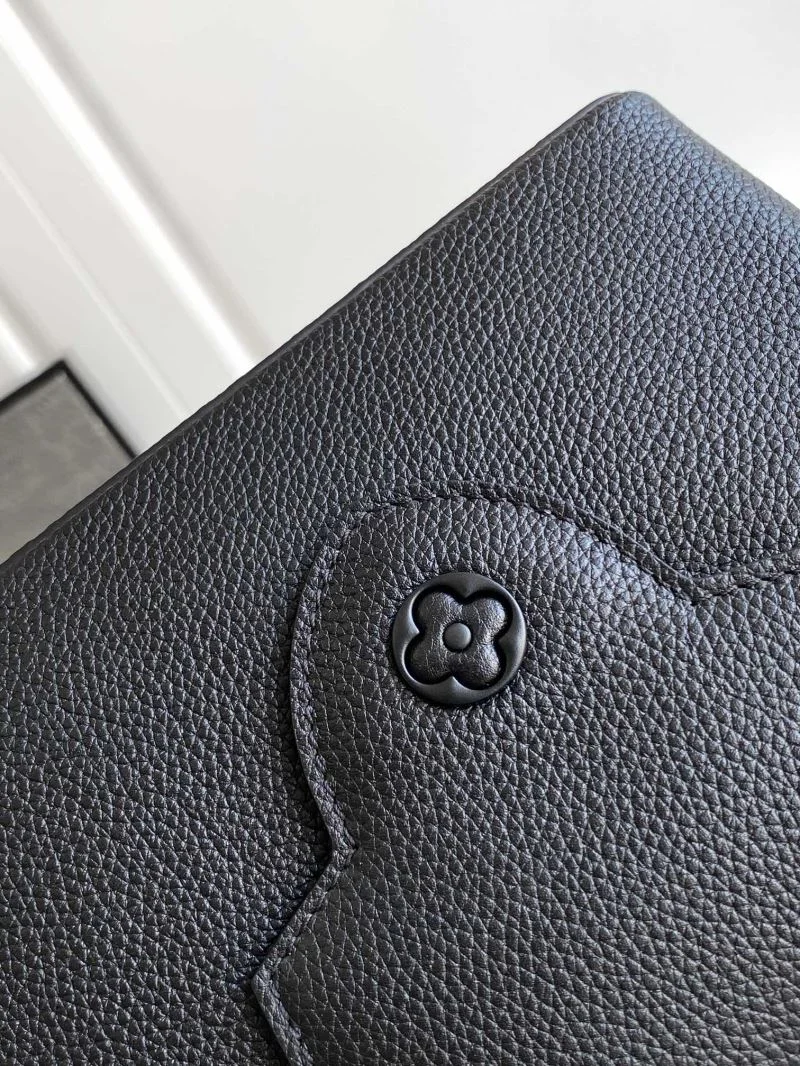 Top match Louis Vuitton Capucines BB Bags