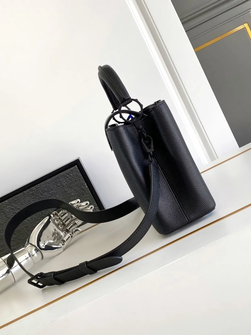 Mirror quality Louis Vuitton Capucines BB Bags
