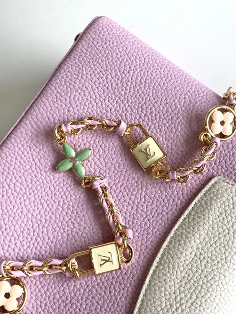 Top match Louis Vuitton Capucines BB Bags