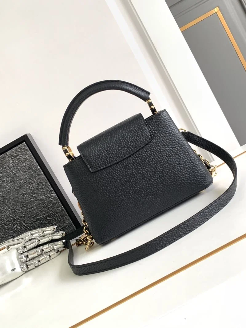 Precise copy Louis Vuitton Capucines BB Bags