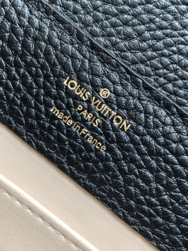 Precise copy Louis Vuitton Capucines BB Bags
