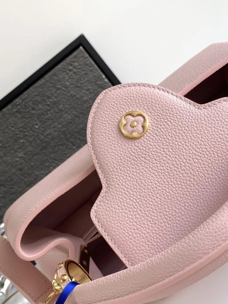 Top mirror Louis Vuitton Capucines BB Bags