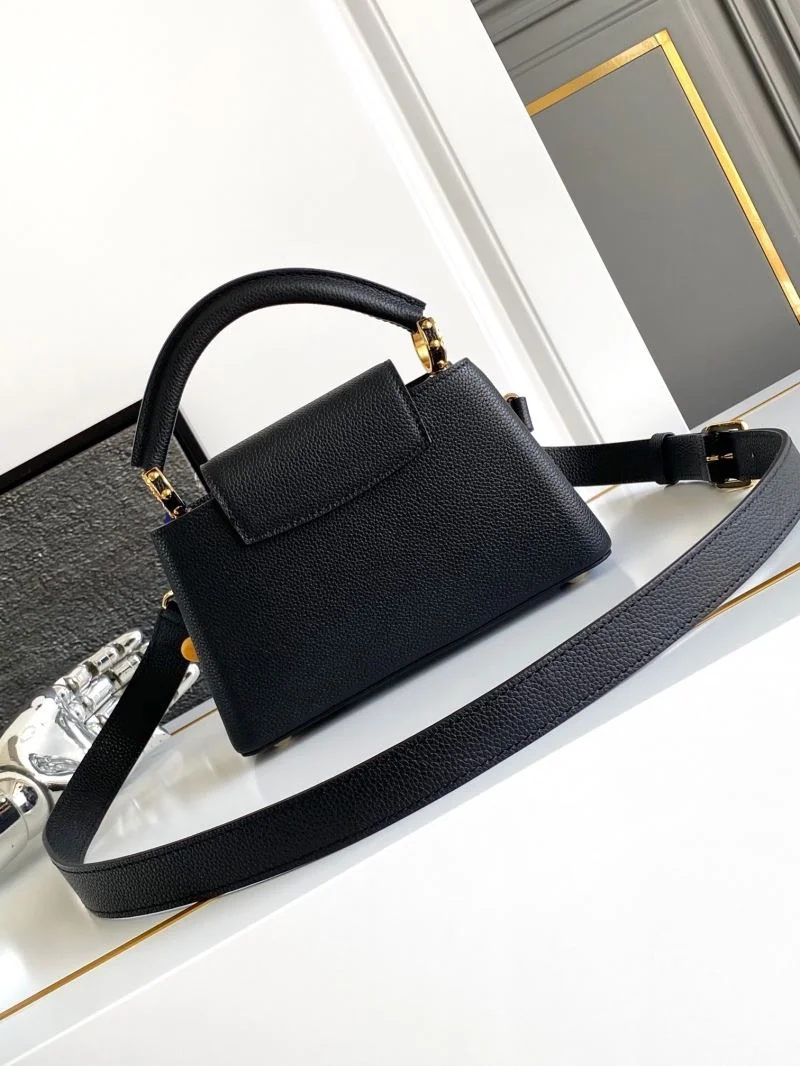 Top mirror Louis Vuitton Capucines BB Bags