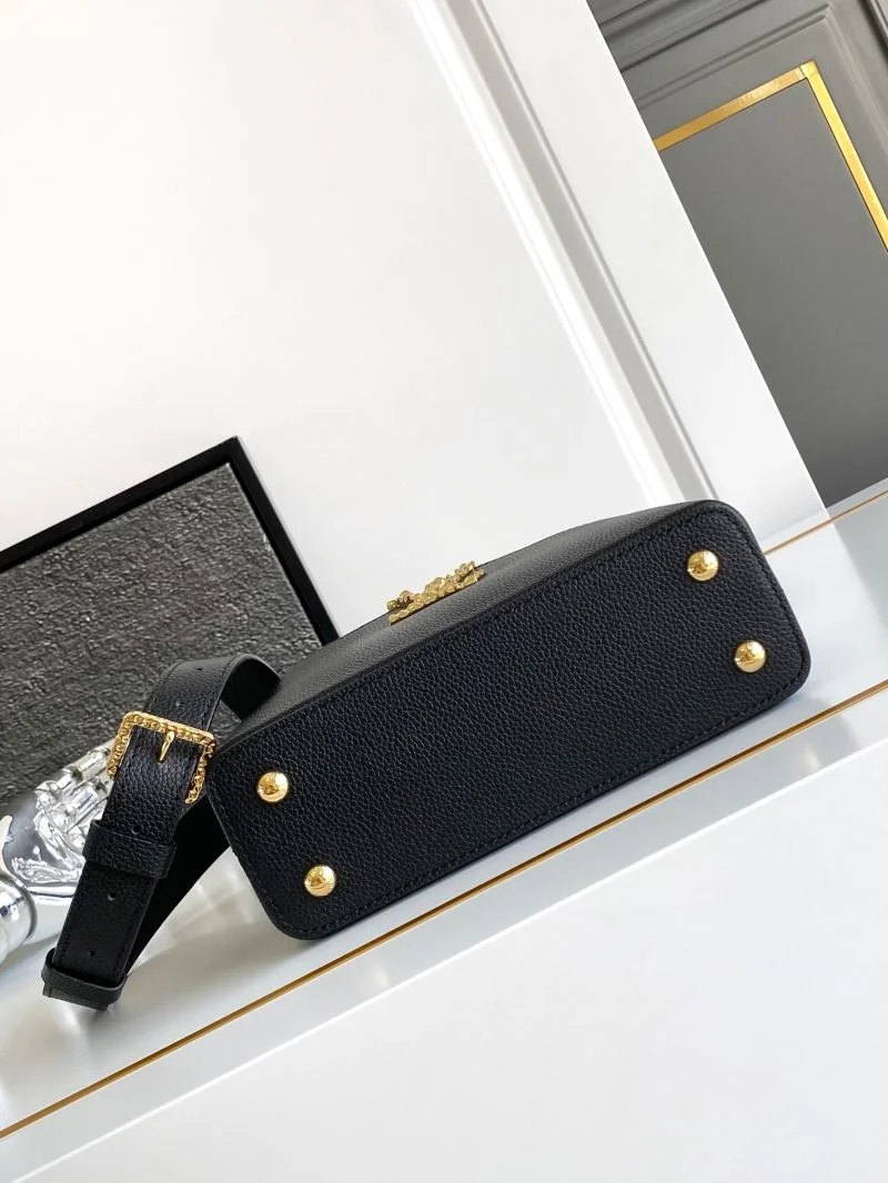 Top mirror Louis Vuitton Capucines BB Bags