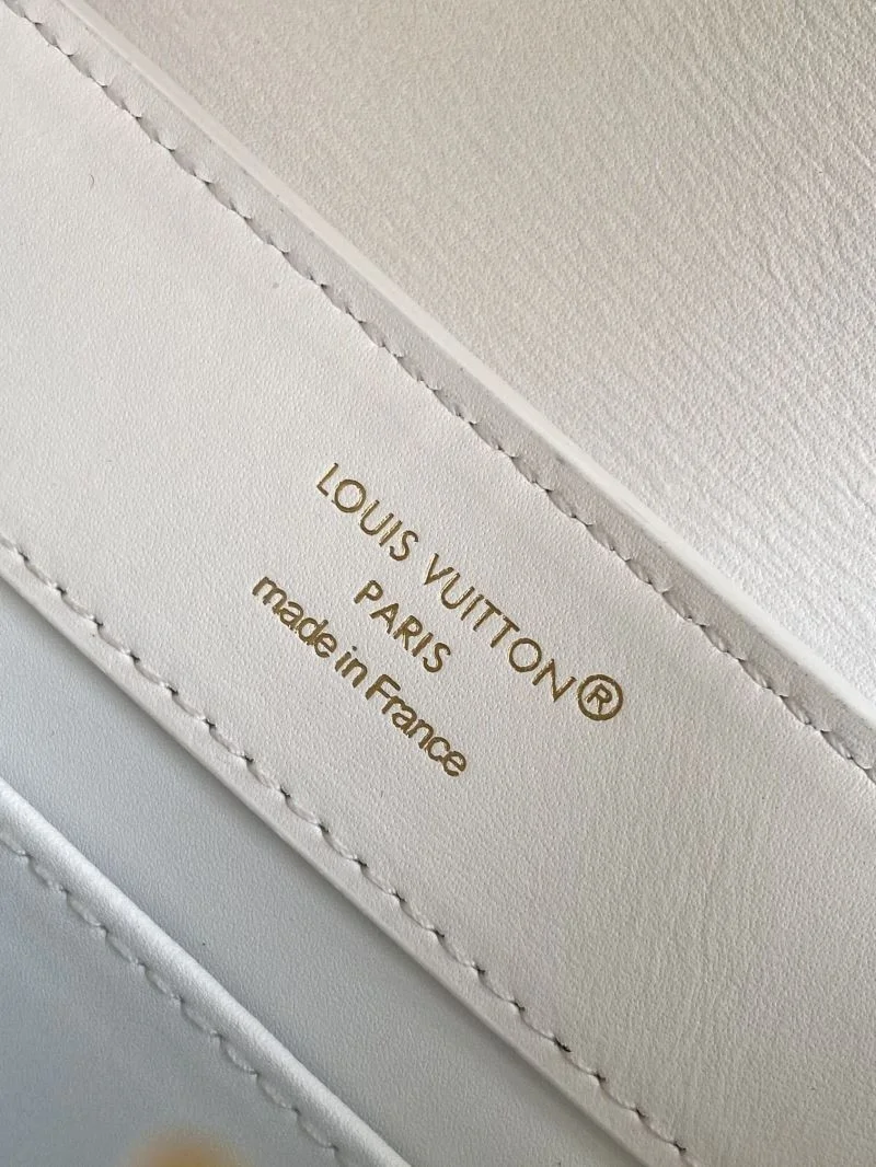 Authentic Louis Vuitton Capucines BB Bags