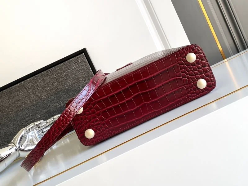 Discounted Louis Vuitton Capucines BB Bags