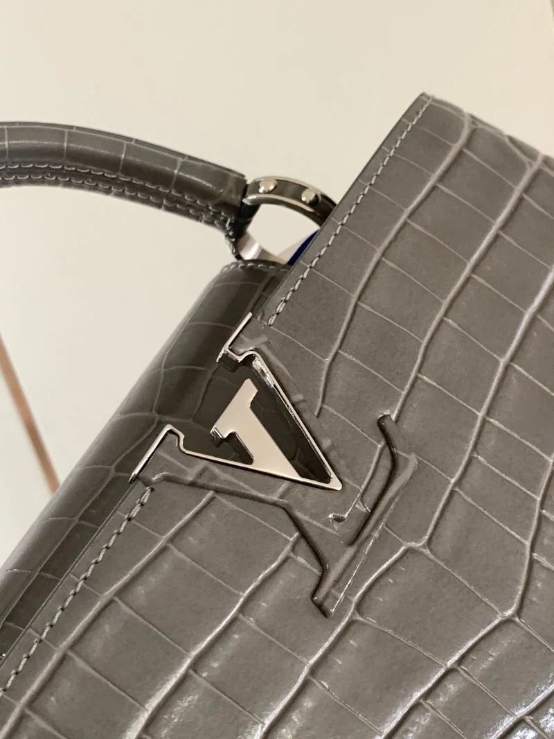 Low-cost Louis Vuitton Capucines BB Bags