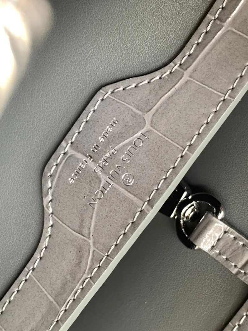 Low-cost Louis Vuitton Capucines BB Bags