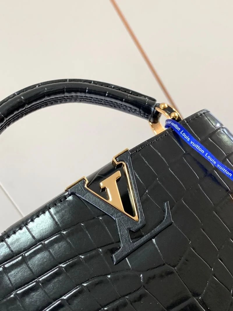 Precise copy Louis Vuitton Capucines BB Bags